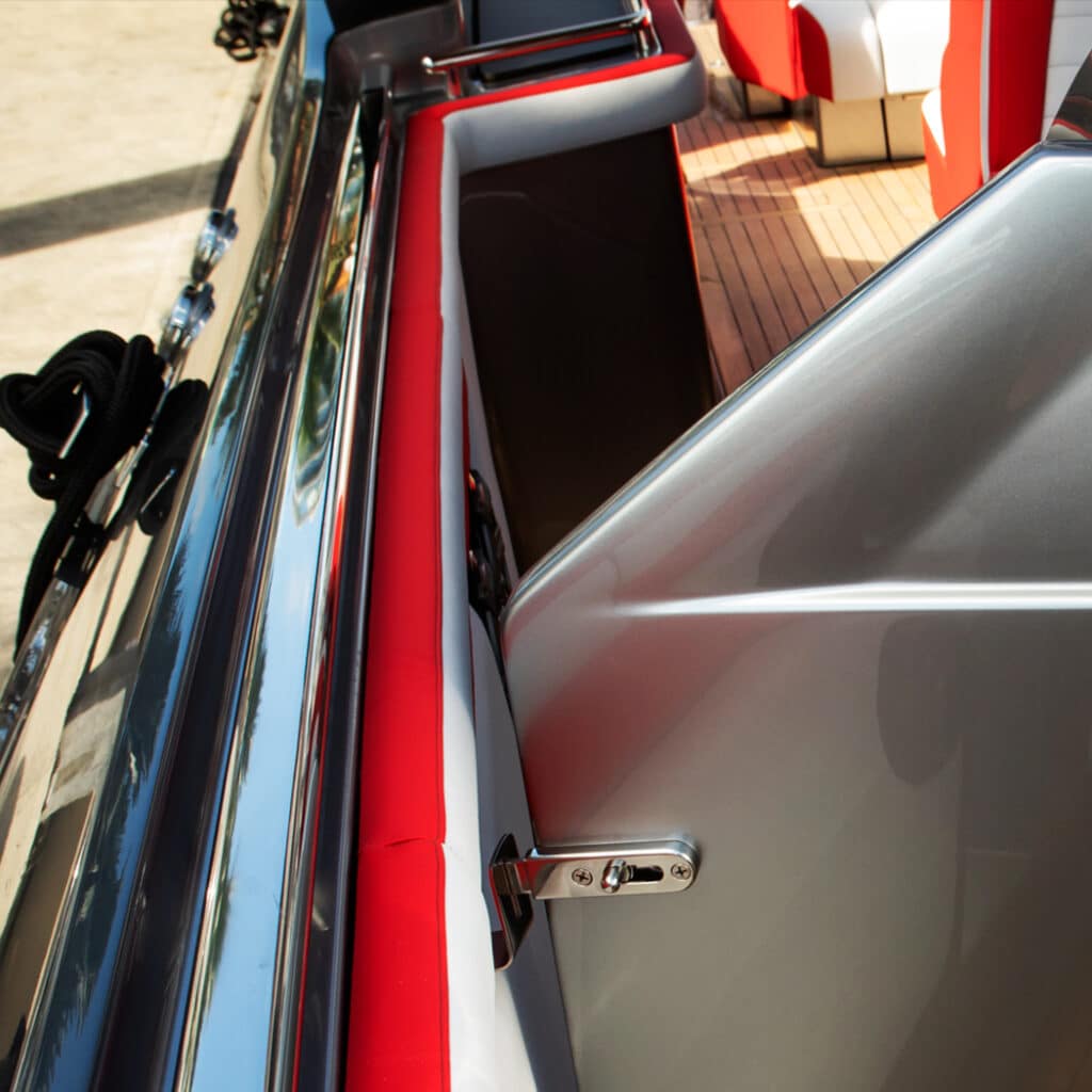 59' Tirranna | Luxury Yacht - Unmatched Elegance