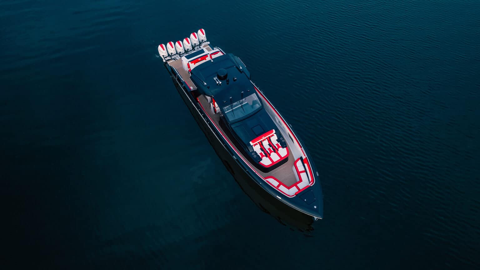 52' Thunder by Cigarette | Luxury and High-Performance