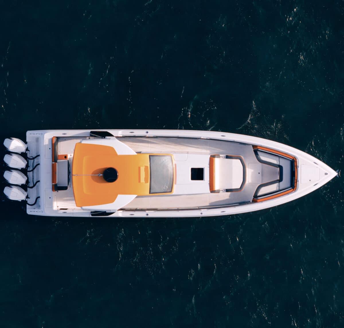 Cigarette 42 Auroris | Luxury Yachts & Precision Performance