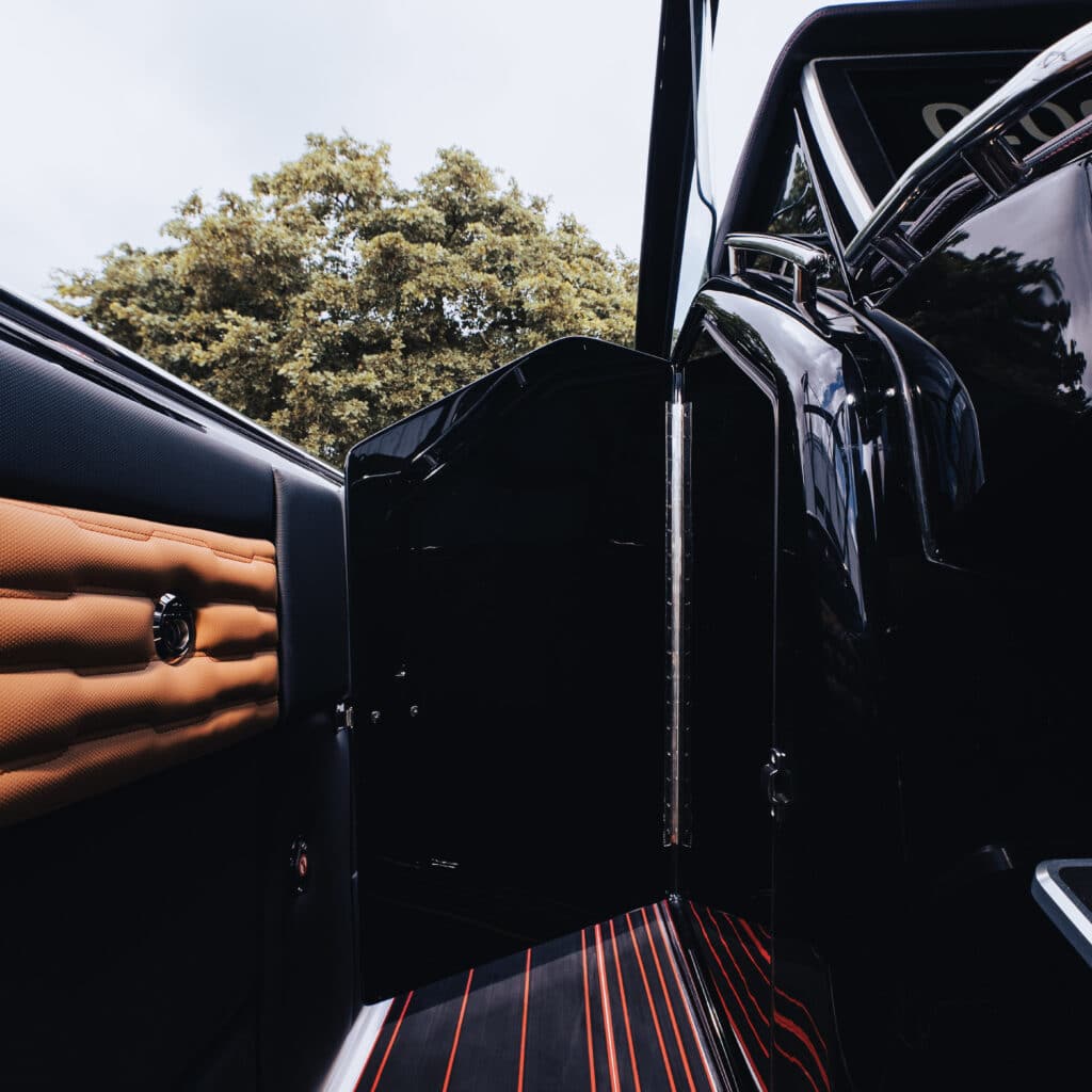 41′ Nighthawk SD Edition | Cigarette Racing | #1 Luxury Performance Boats